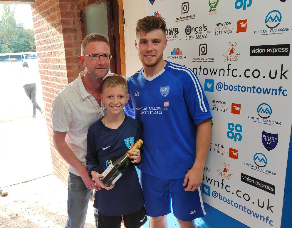 Boston Town v Lutterworth Athletic gallery – Boston Town FC