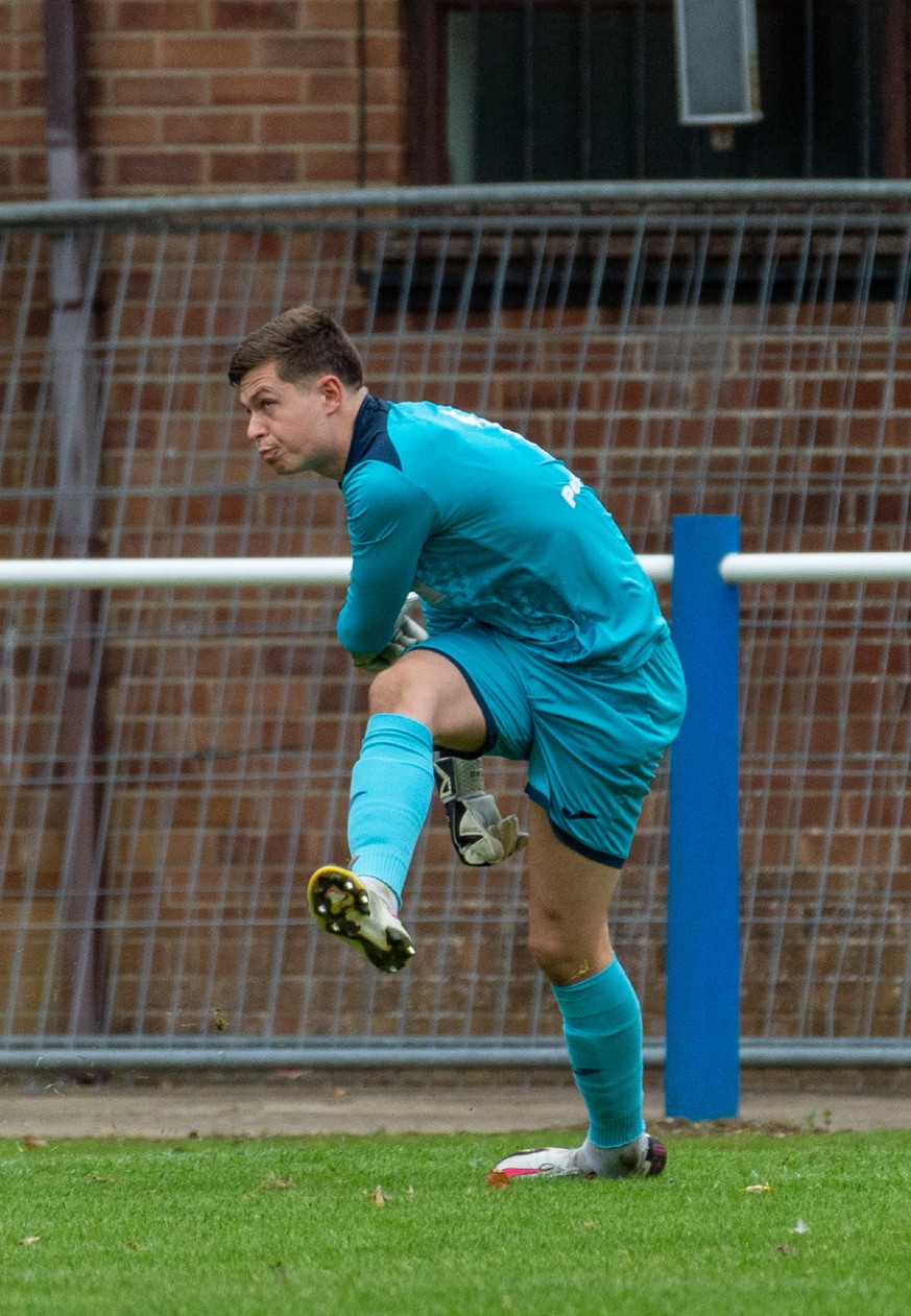 Barton 1, Poachers 1 (2-4 on pens) – Boston Town FC