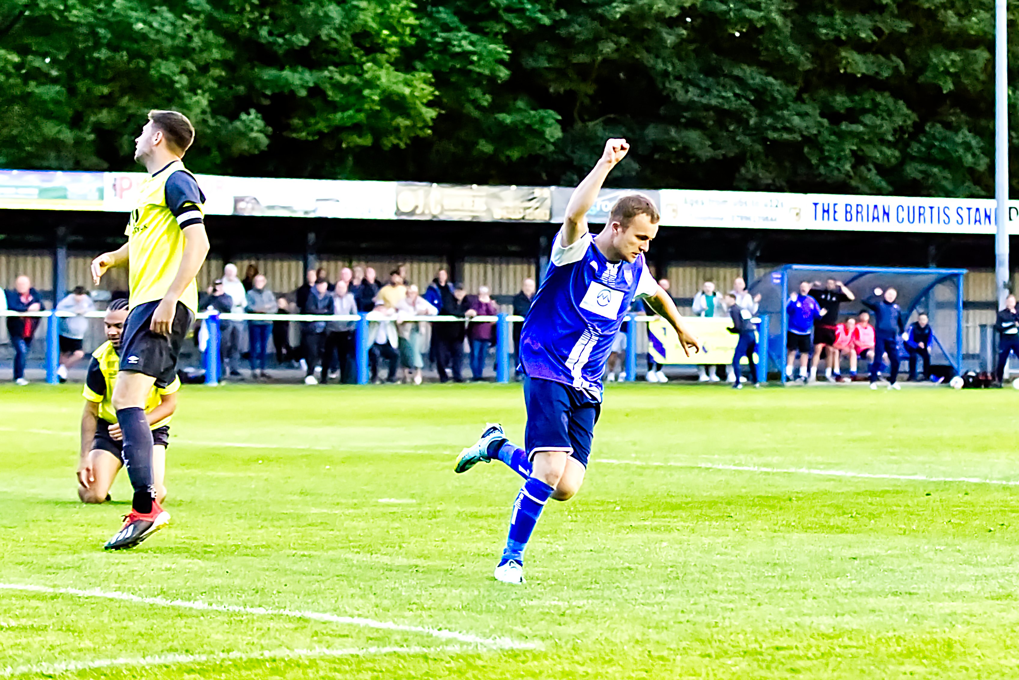 Poachers 2, Deeping 2 – Boston Town FC